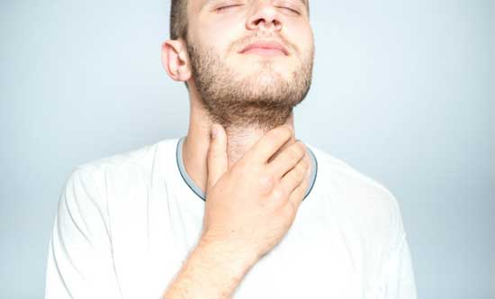 Mandelentzündung Erwachsene: 13 Symptome, 7 Ursachen, Behandlung